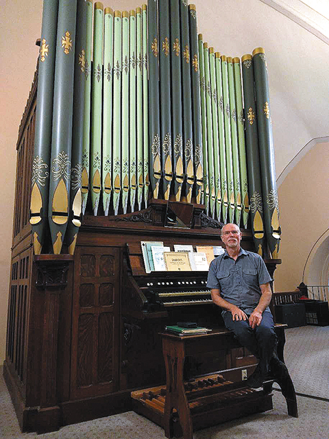 Church organ is labor of love – Madison Catholic Herald Archive (2001-2025)